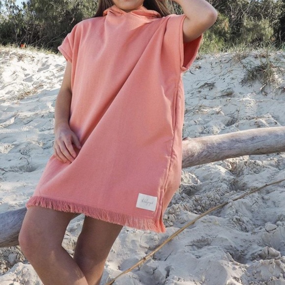 The Beach People | Swim | The Beach People Tween Beach Poncho Size 72 ...